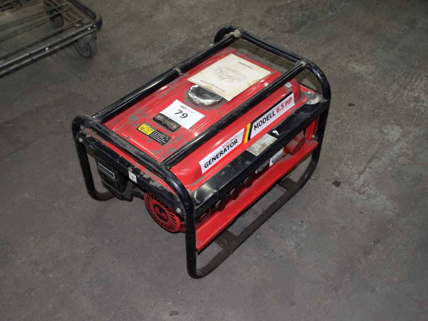 Lot 79 - Generator
