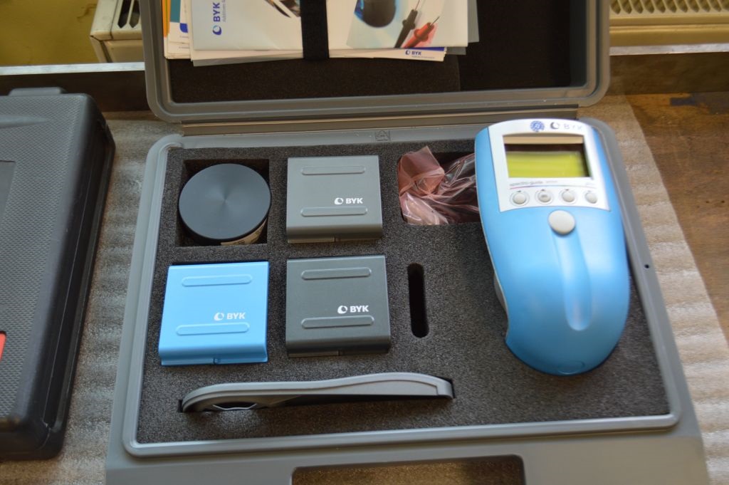 Lot 479 Spectrophotometer Byk Spectro Guide Sphere