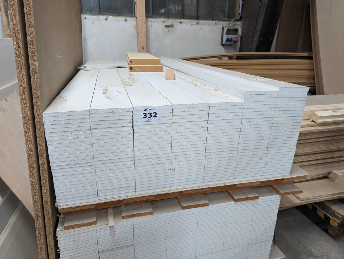 Lot 332 - Gipskarton